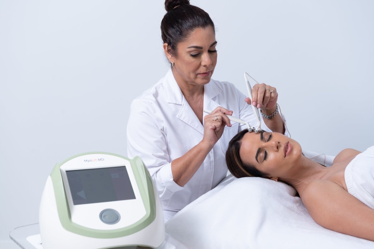 Microcurrent Facial Certification | Training by 7E Wellness